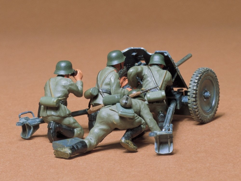 Tamiya 35035 German 37mm Anti-Tank Gun Pak 35 36 (1:35) - Artillery and ...