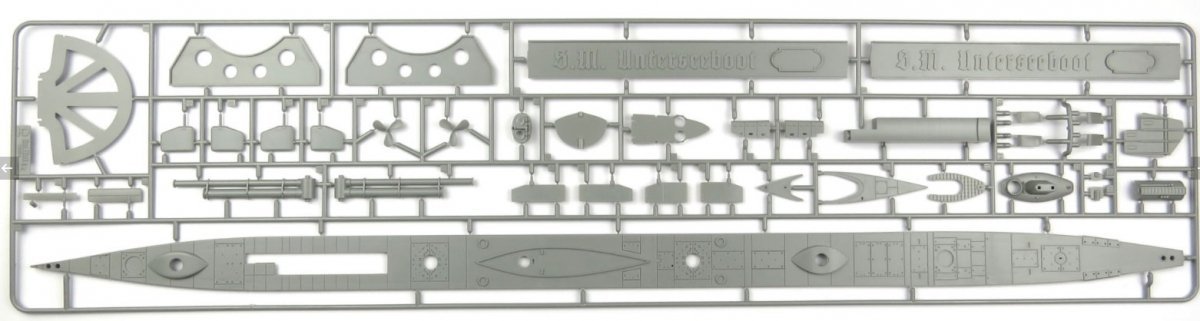Das Werk DW72001 WWI German U-Boat SM U9 1 72 - scale 1:72 - Civilian ...