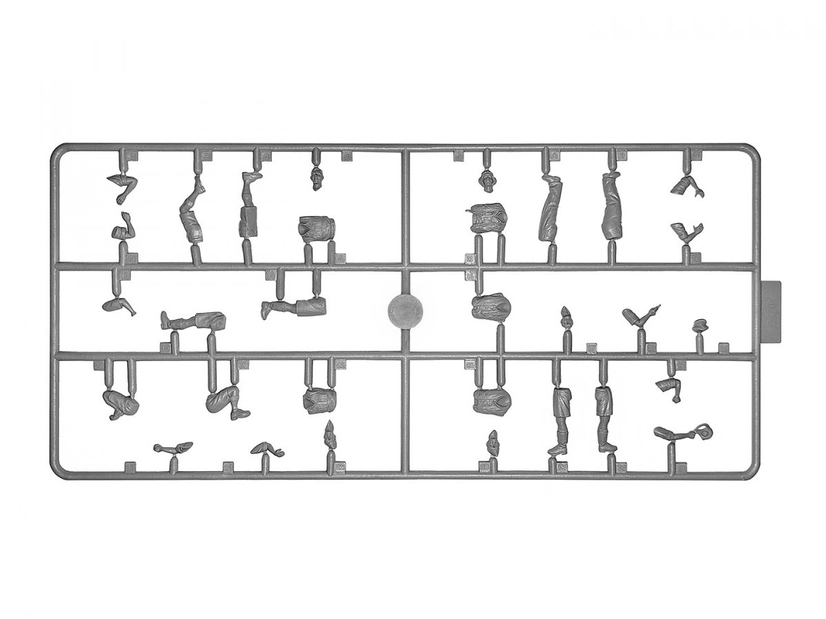 ICM 48080 RAF Pilots in Tropical Uniforms (1941-1945) 1 48 - scale 1:48 ...