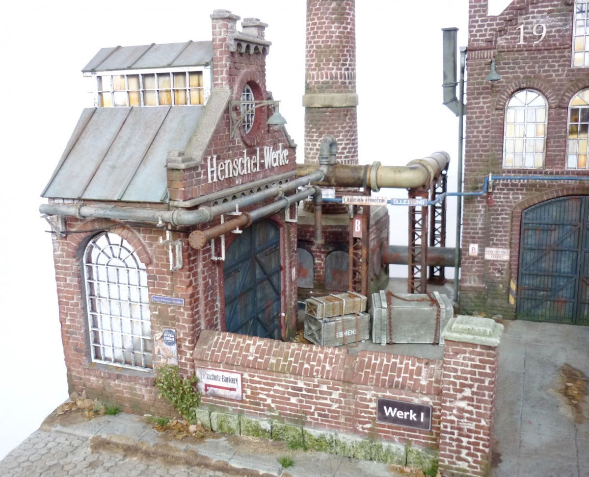 RT-Diorama 35282 Diorama-Base: "The Factory" 1 35 - Scenerie, budynki ...