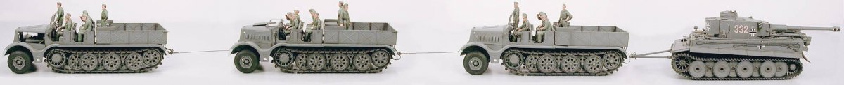 Tamiya 35239 German 18-Ton Heavy Half-Track FAMO (1:35)