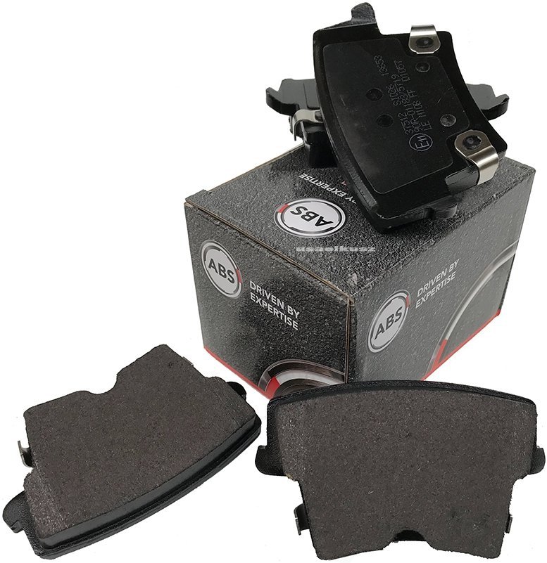 Klocki hamulcowe tylne Chrysler 300C 2005- - STANDARD - Do tarcz 320mm ...