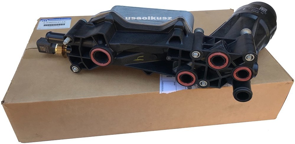 Obudowa filtra oleju z chłodnicą MOPAR Dodge Durango 3,6 V6 2016 ...