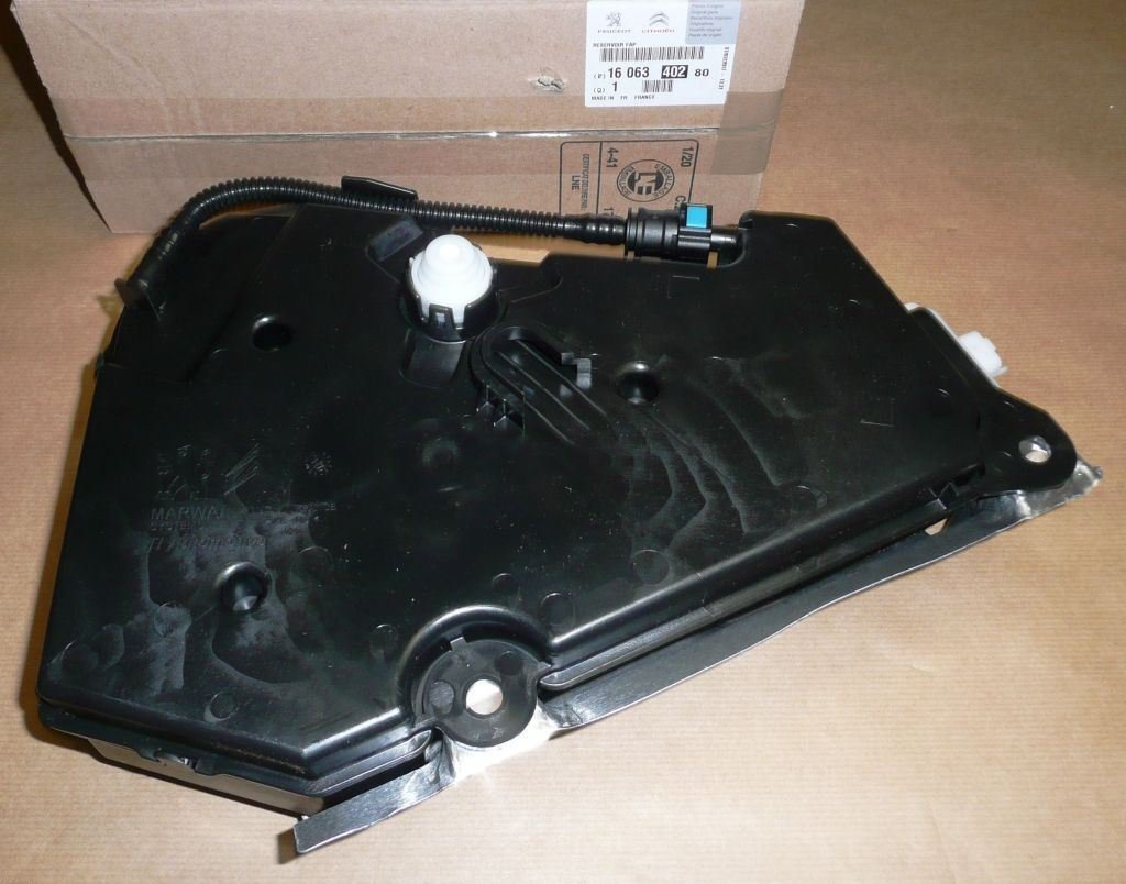 RÉSERVOIR D'ADDITIF FILTRE FAP Citroën C4 1.6 HDI C DS4, Peugeot 3008 ...